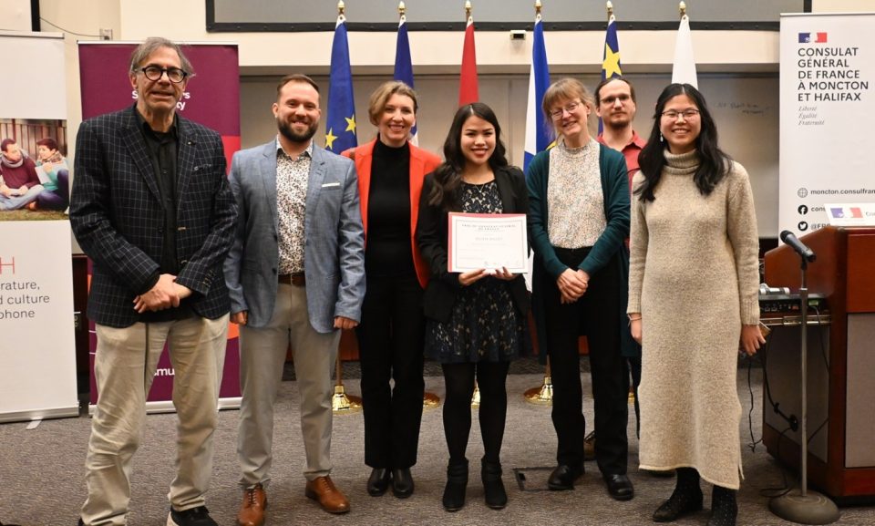 MSVU student wins Francophone prize – Mount Saint Vincent University
